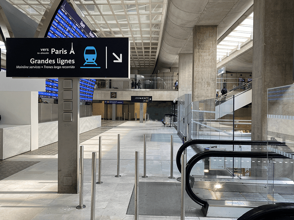 Traveling between Terminal 2 and TGV-RER station - PARIS CHARLES DE ...
